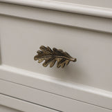 Rustic Oak Leaf Drawer Knob – Windsor Browne